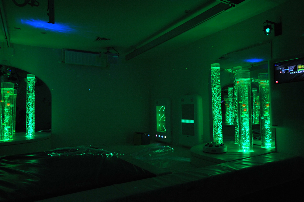 Francis House Sensory Room Sensory Rooms & Snoezelen® Equipment | Rompa®